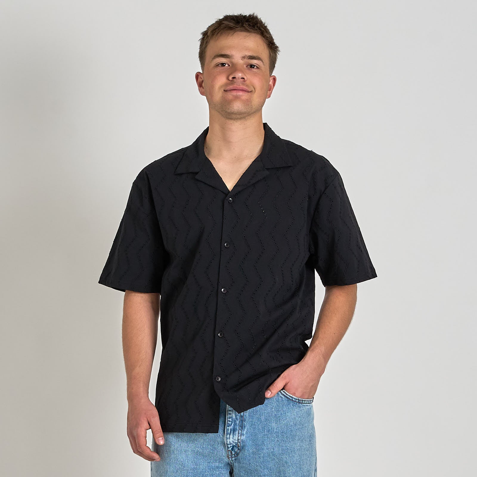 Crochet shirt ss – Kings Queens